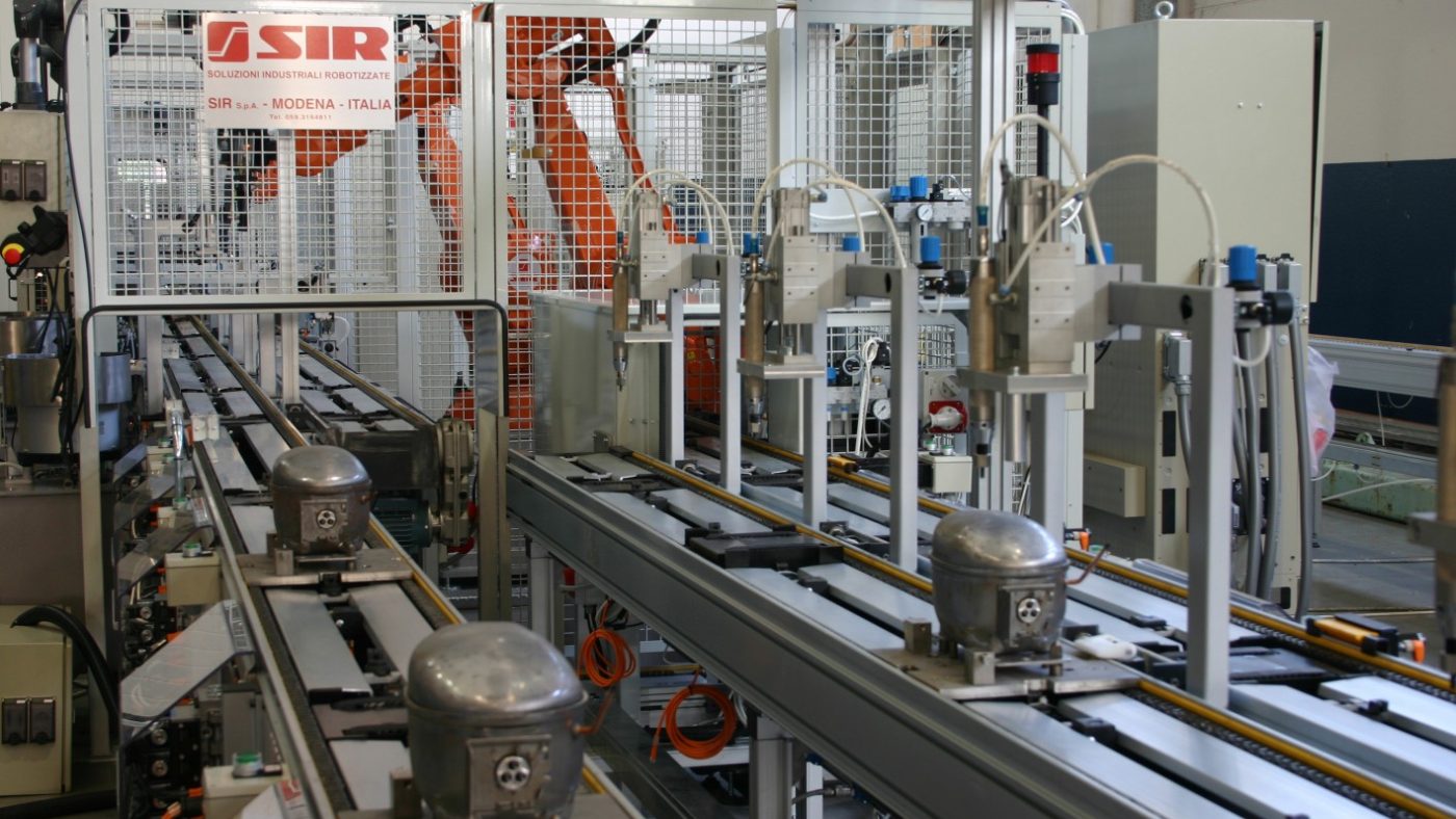 Assembly - GENERAL INDUSTRY | Sir Robotics